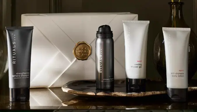 Free Rituals Invigorating Treat Gift Set